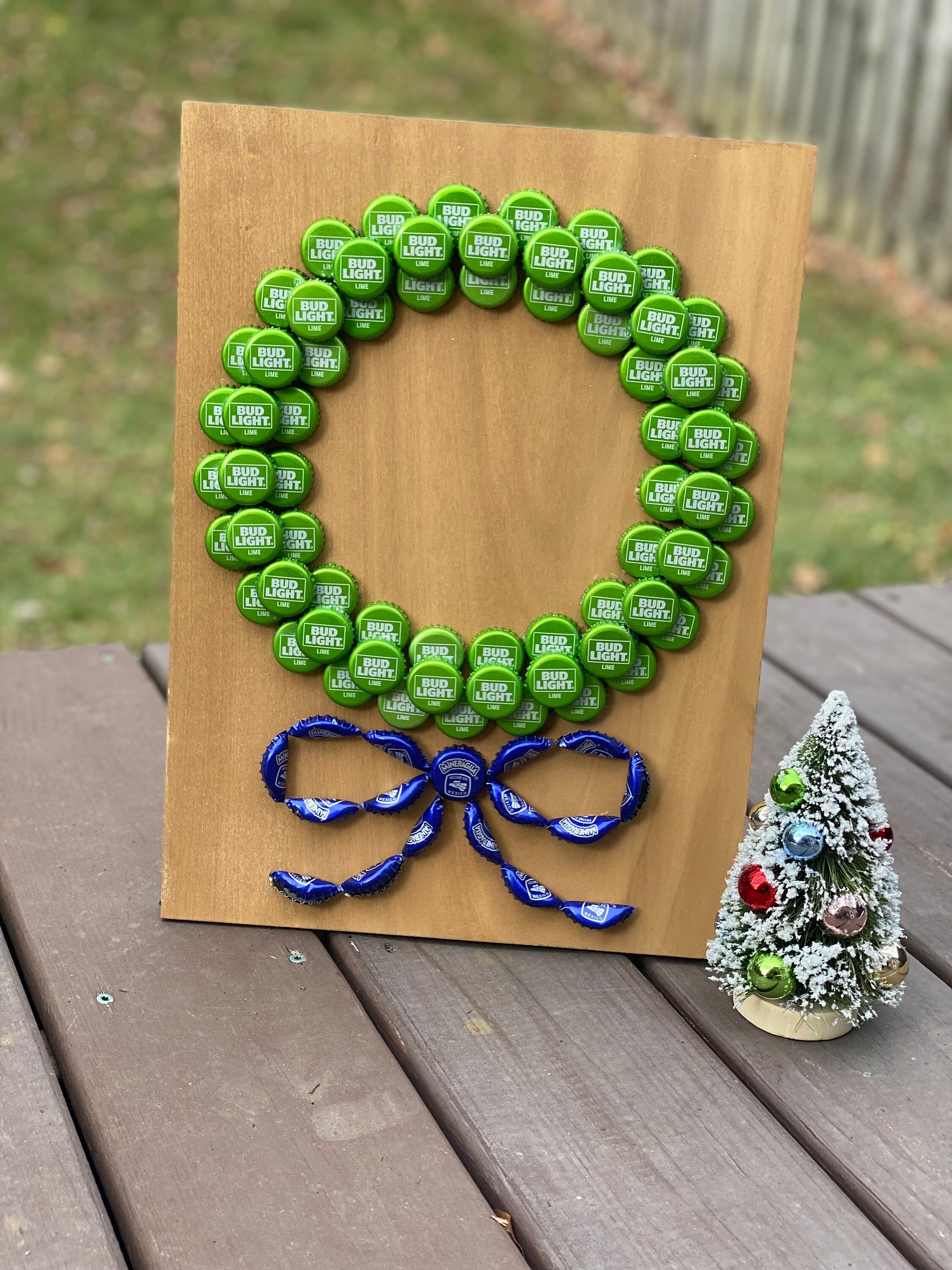 Christmas Wreath Bottle Cap Art - Etsy