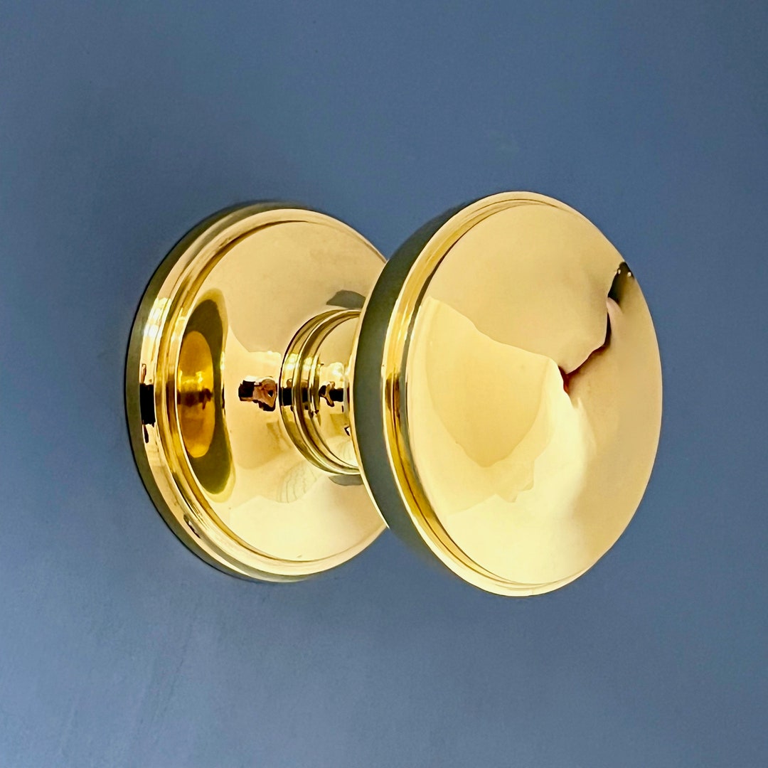 Large Brass Reclaimed Refurbished Centre Knob Handle Box Front Door ...