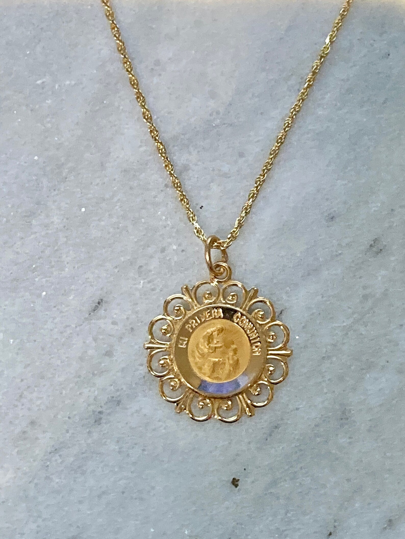 Primera Comunion First Communion 14K Yellow Gold Medallion | Etsy