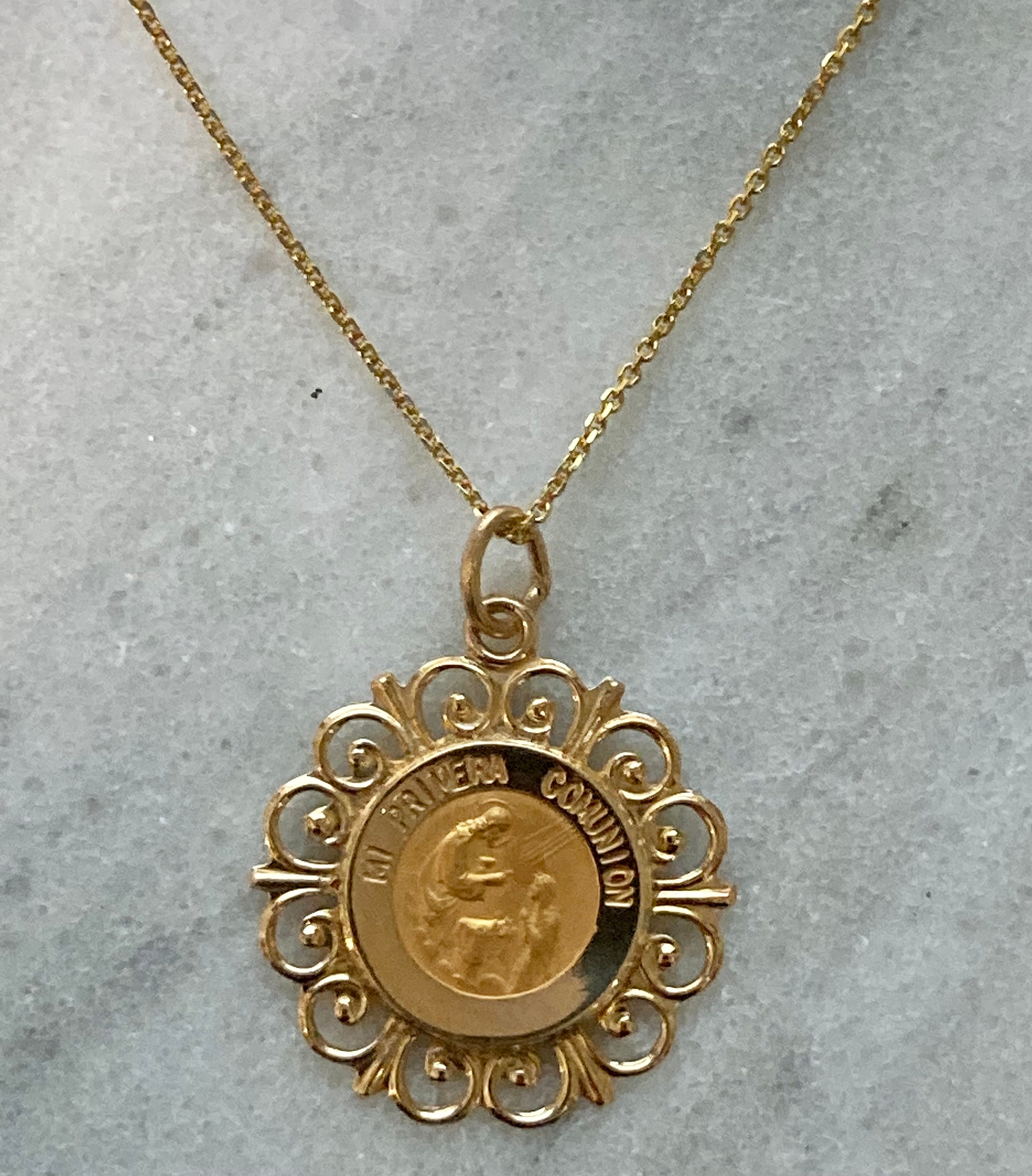 Primera Comunion First Communion 14K Yellow Gold Medallion | Etsy