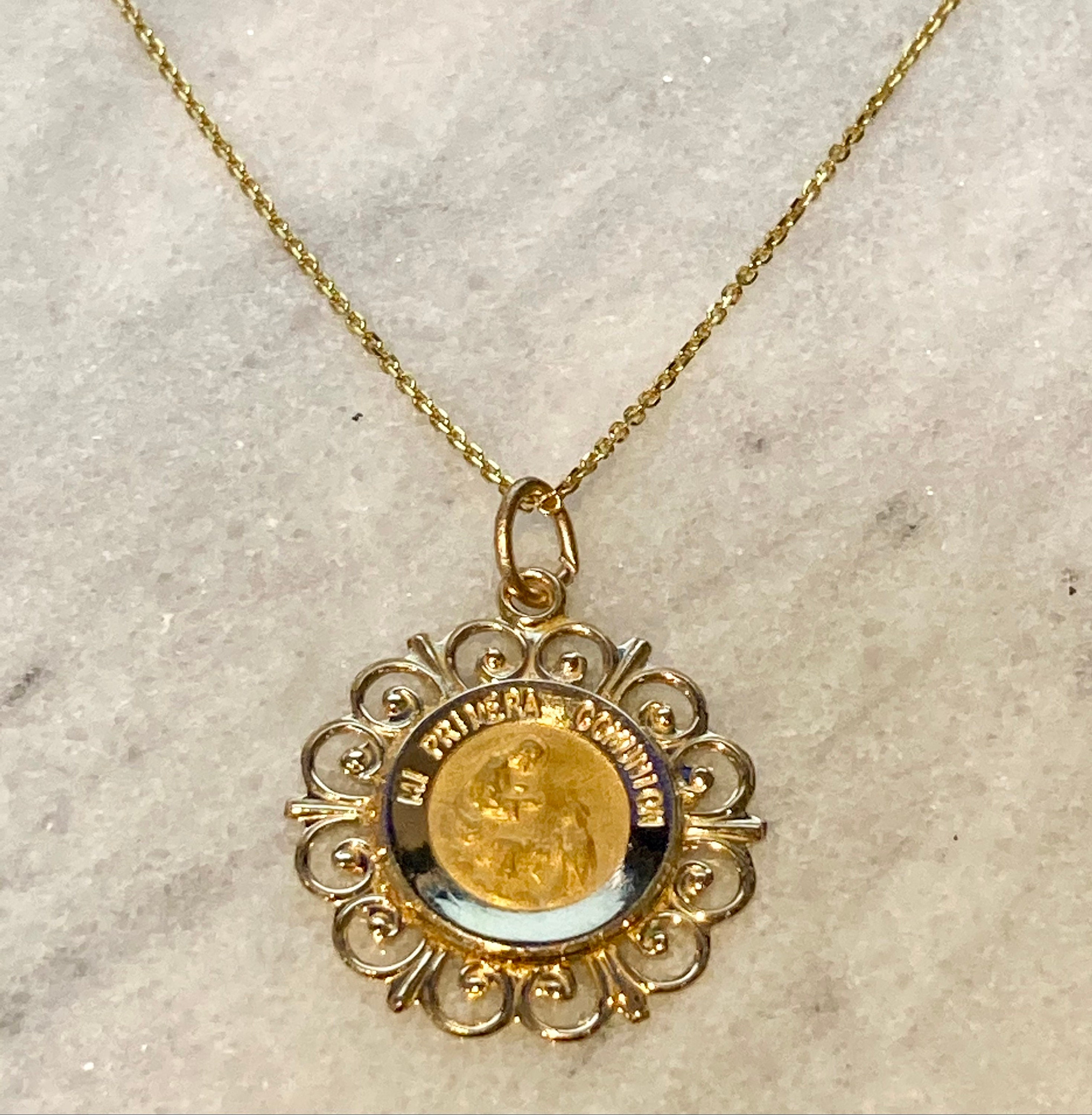 Primera Comunion First Communion 14K Yellow Gold Medallion | Etsy