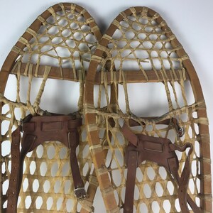 Snowshoe Vintage Pair Cabin Wall Decor Ski Resort Wall - Etsy