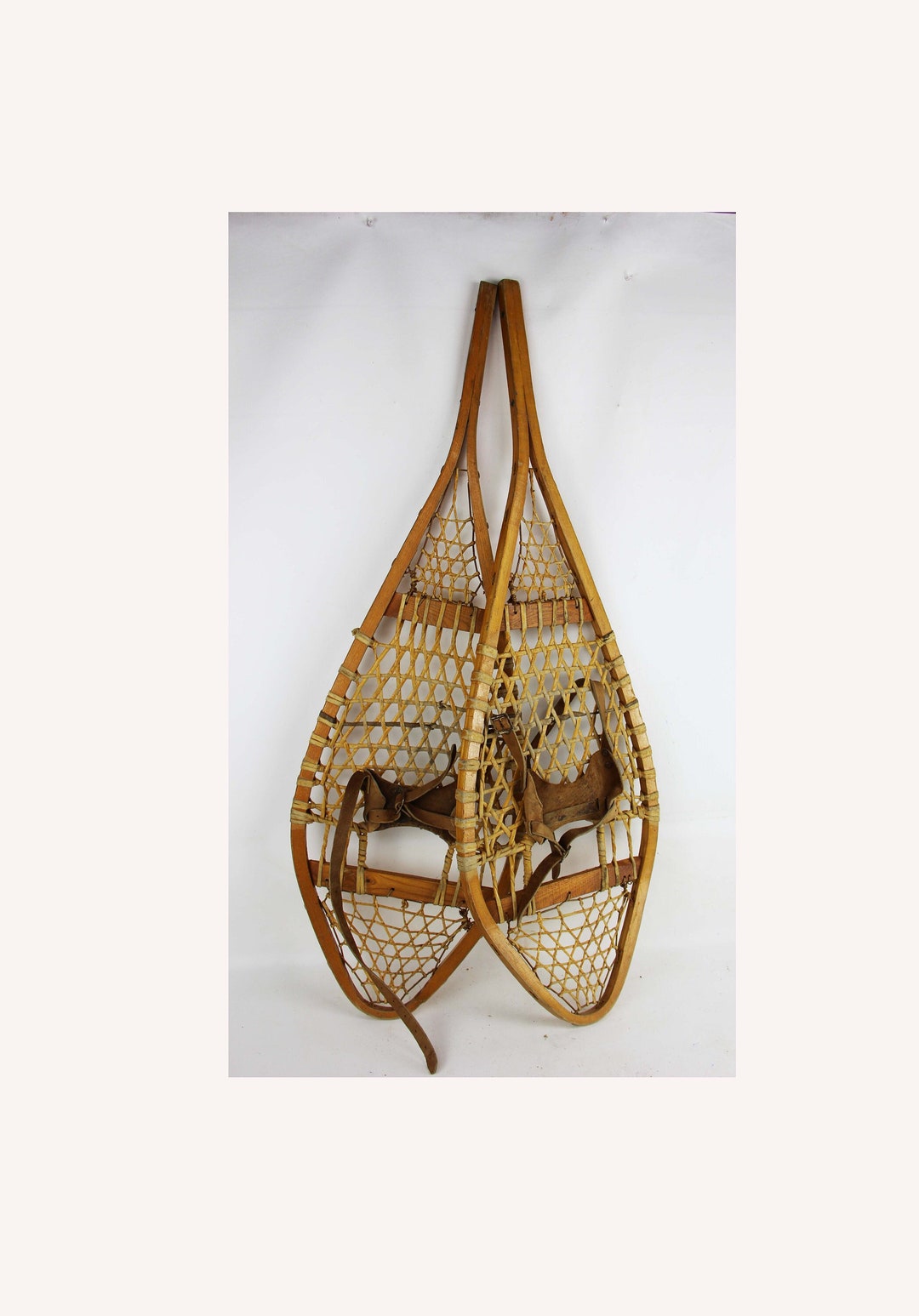 Snowshoe Vintage Pair Cabin Wall Decor Ski Resort Wall - Etsy