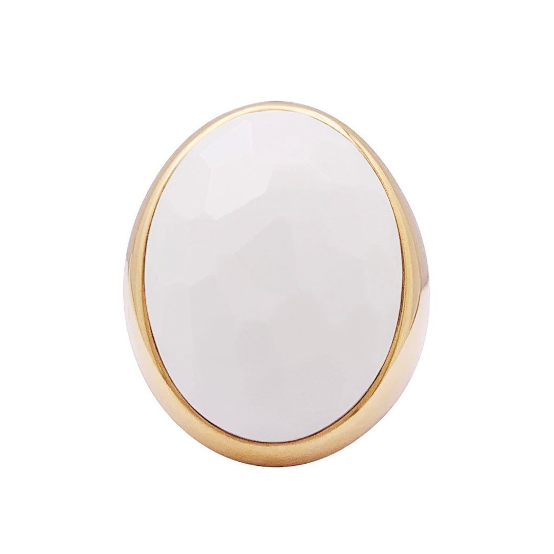 Nice Pomellato Victoria Design 18k Rose Gold Polish White Cacholong ...