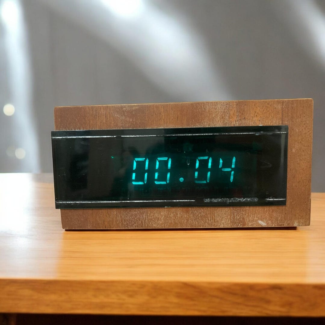 Rare Vintage 1980s Soviet Digital Alarm Clock Elektronika 6.15 M - Etsy