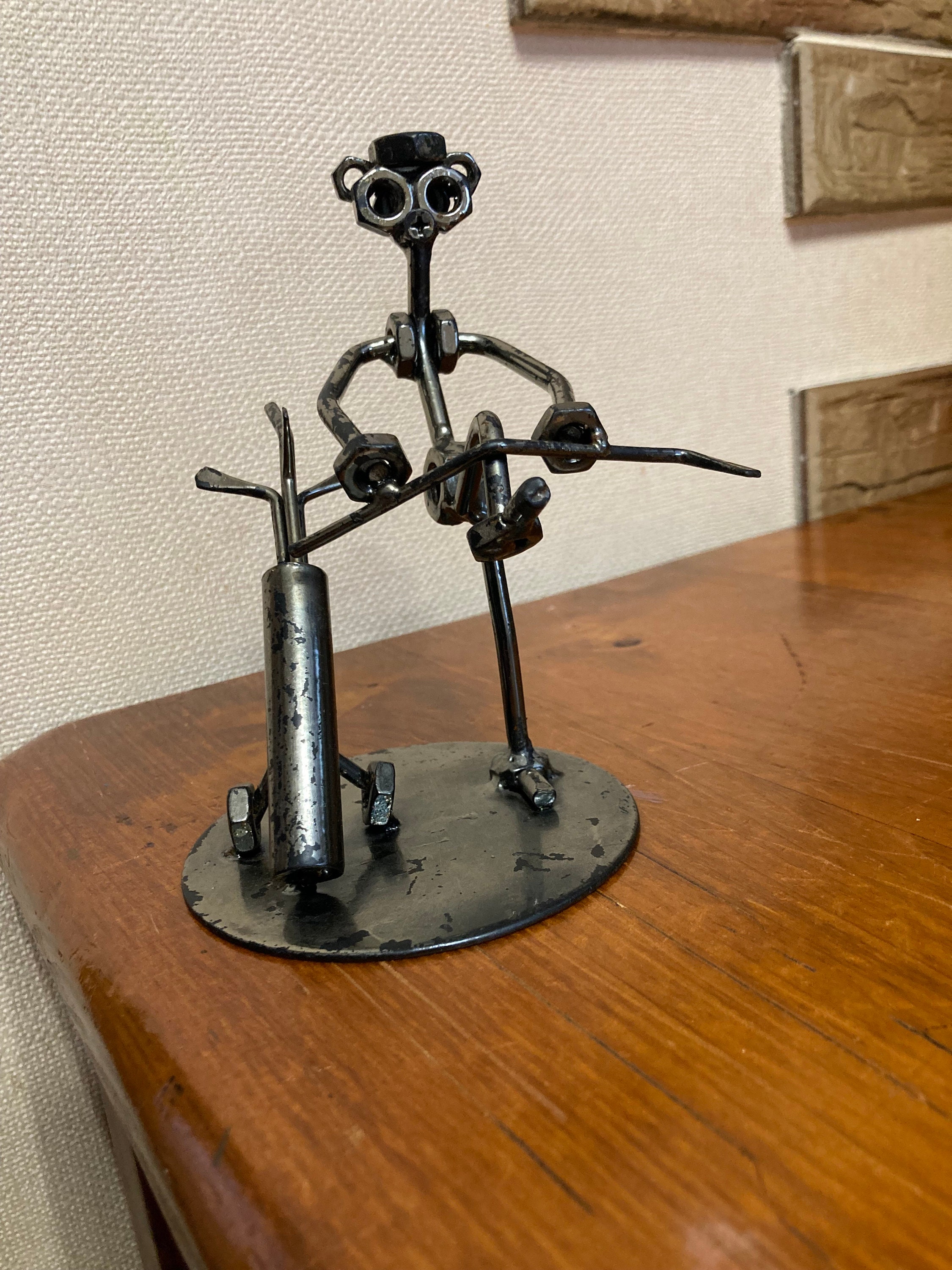 Scrap Metal Art-Scrap Metal Human Sculptures-Welding Projects For ...