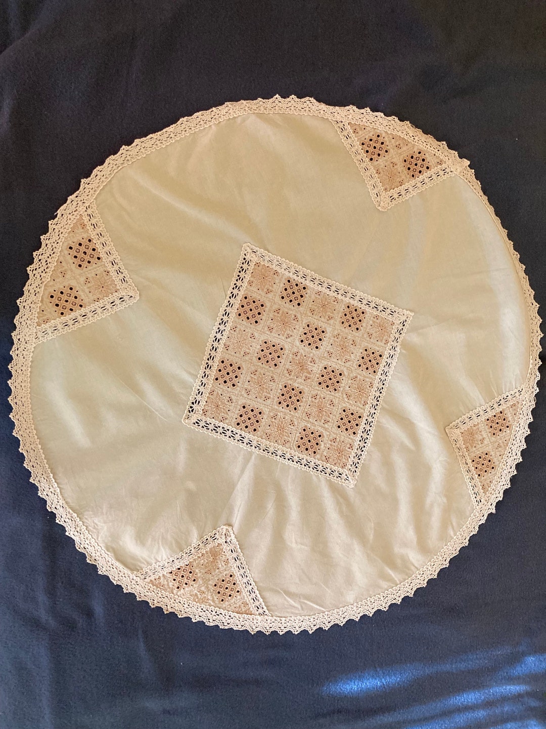 Vintage Round Crocheted Tablecloth Scandinavian Vintage Home Textile ...