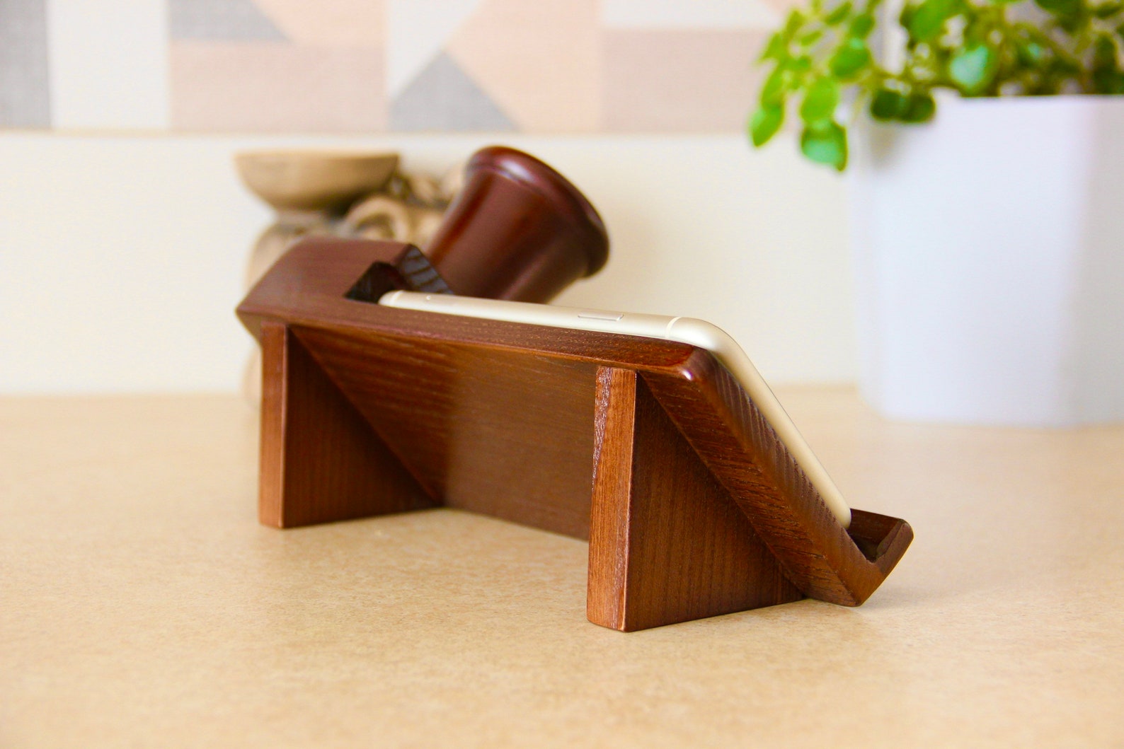 Eco-friendly Premium Wood Phone Stand With Passive Sound - Etsy
