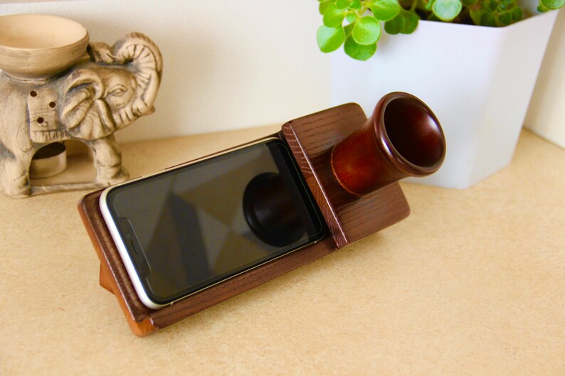 Eco-friendly Premium Wood Phone Stand With Passive Sound - Etsy