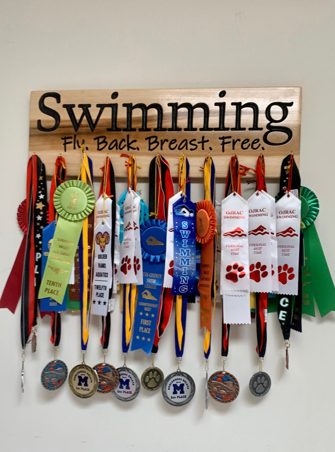 Custom Swim Team Medal Rack: Wall Mounted Award Display - Etsy UK