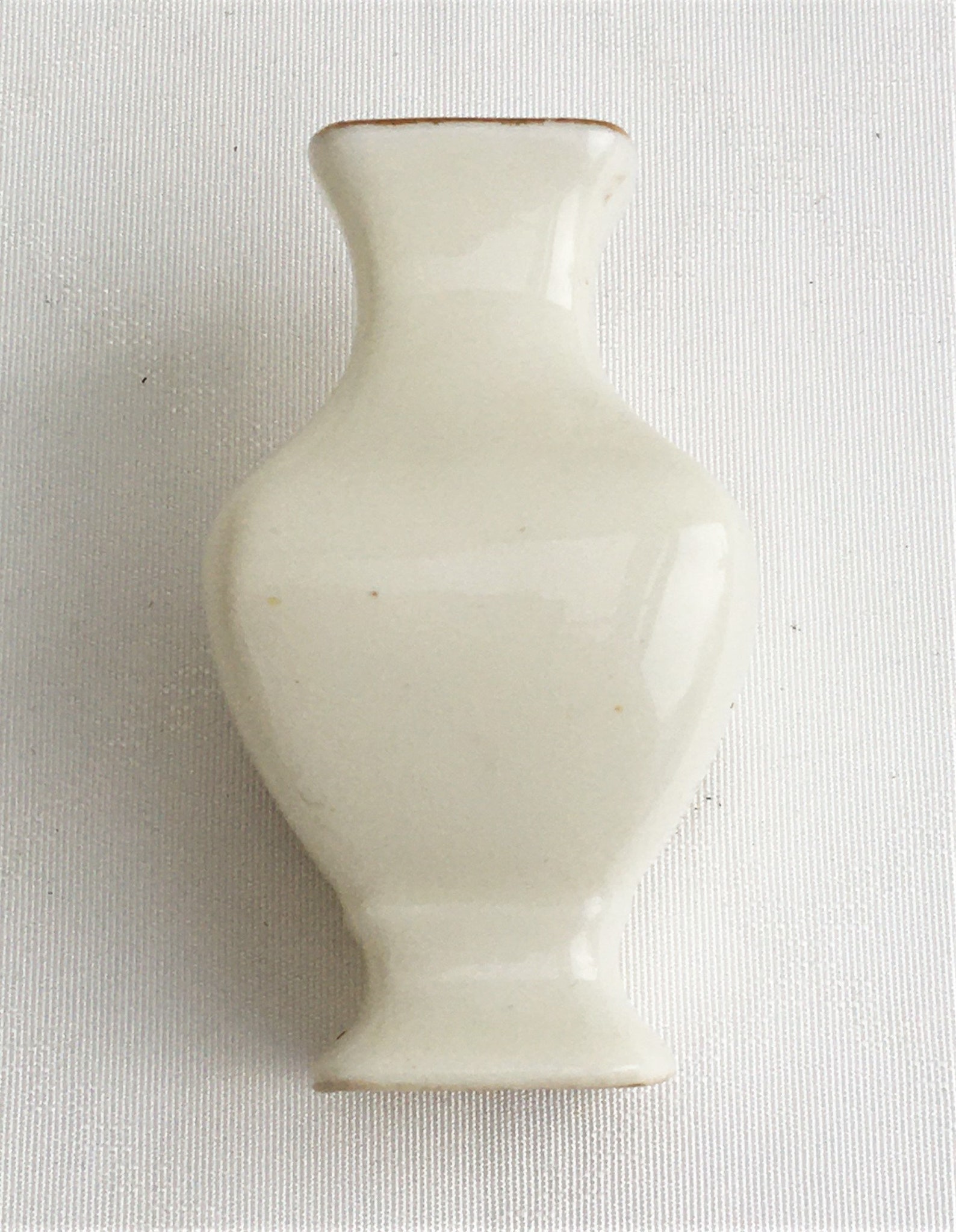 Vintage Arcadian Crested Ware Miniature Vases Harpenden and Northampton ...