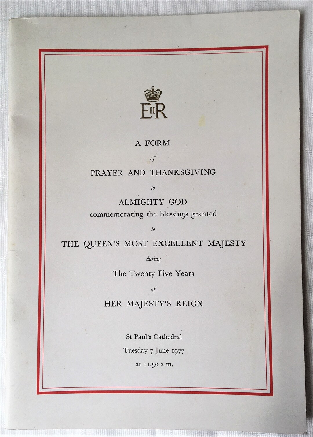 Queen Elizabeth II Prayer and Thanksgiving Souvenir 1977 - Etsy