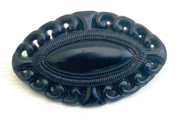 Antique Whitby Jet Carved Oval Mourning Brooch - Gem