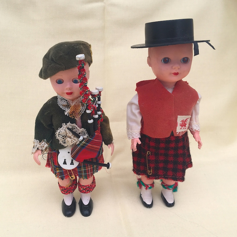 Girls Welsh Costume - Etsy UK