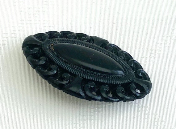 Antique Whitby Jet Carved Oval Mourning Brooch - Gem
