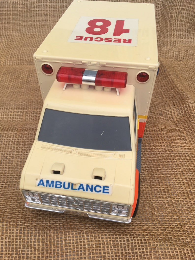 Toy Ambulance by Funrise / Tonka Rescue 18 With Working - Etsy UK