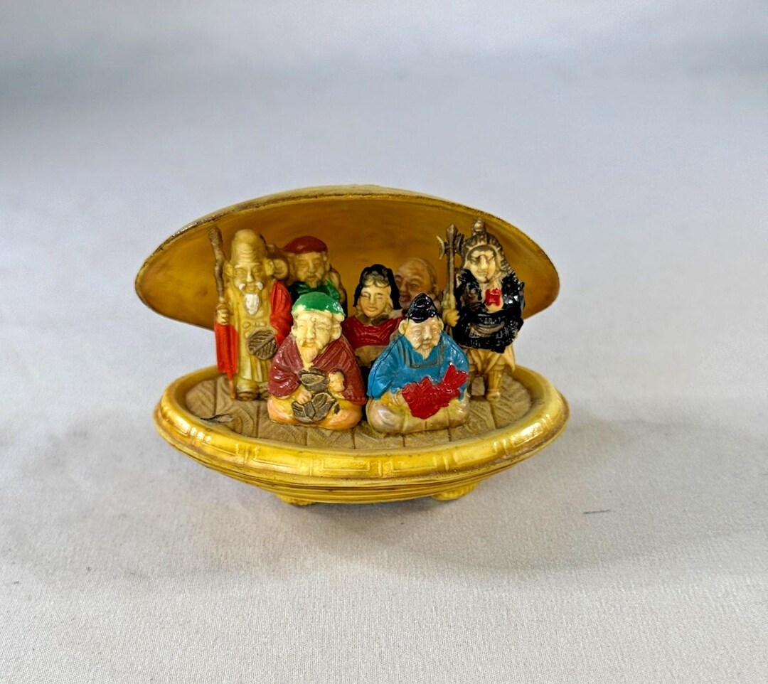 Vintage Japanese Seven Lucky Gods Clam Shell Diorama, Hand-painted ...