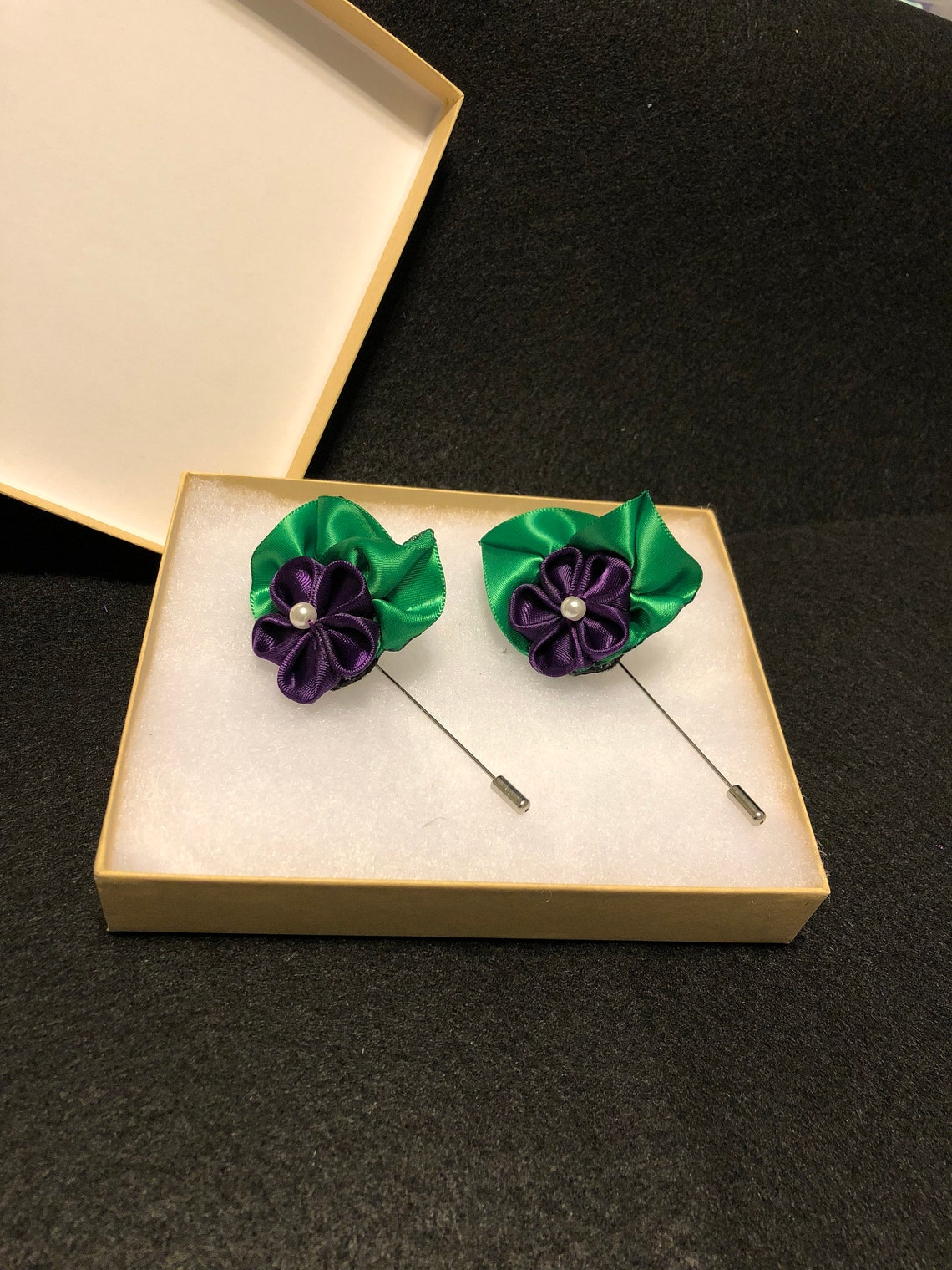 African Violet Lapel Pin - Etsy