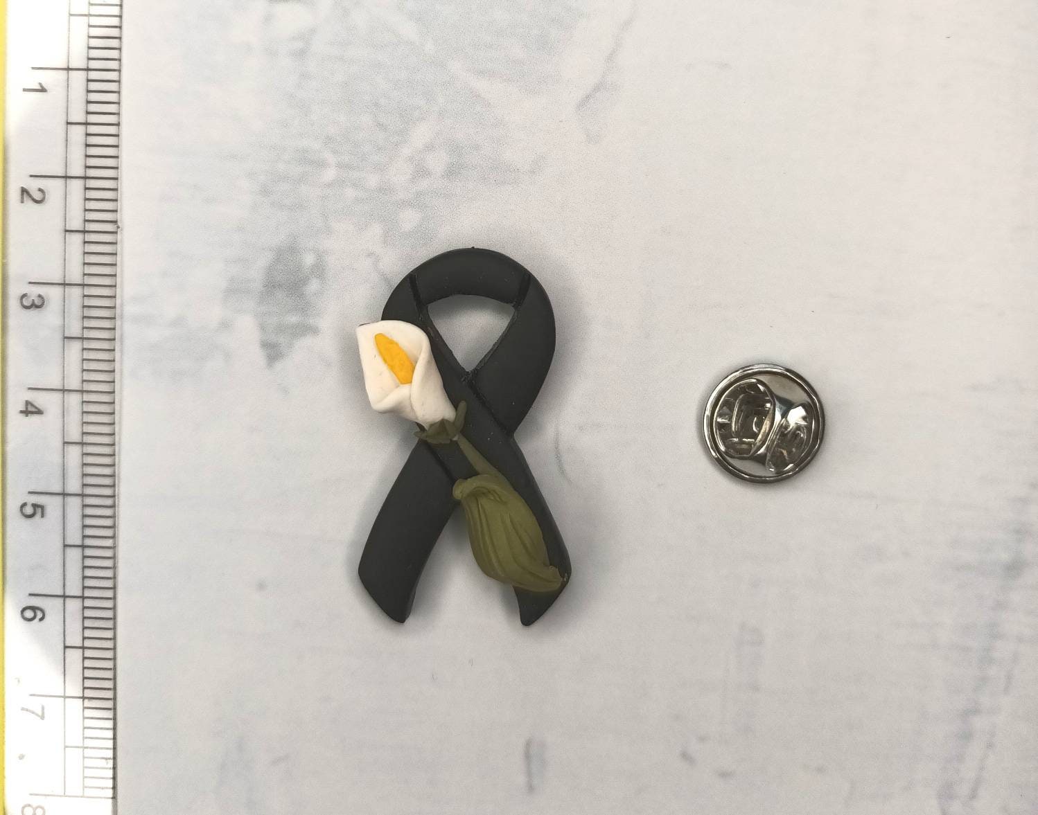 Black Ribbon Pin, Grief Pin, Grief Ribbon Badge, Brooch for Funeral ...