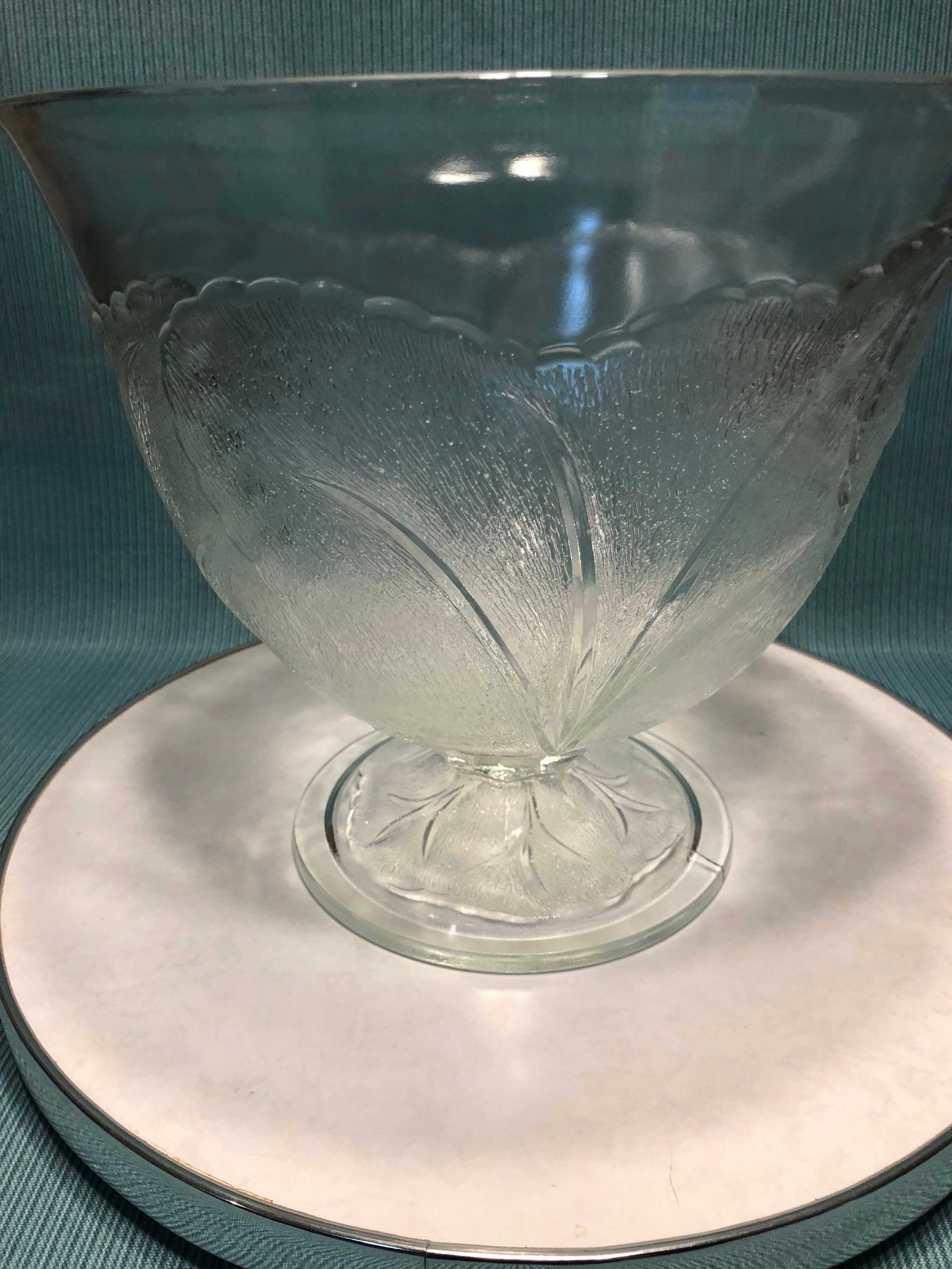 Vintage Indiana Glass Pebble Leaf Punch Bowl - Etsy