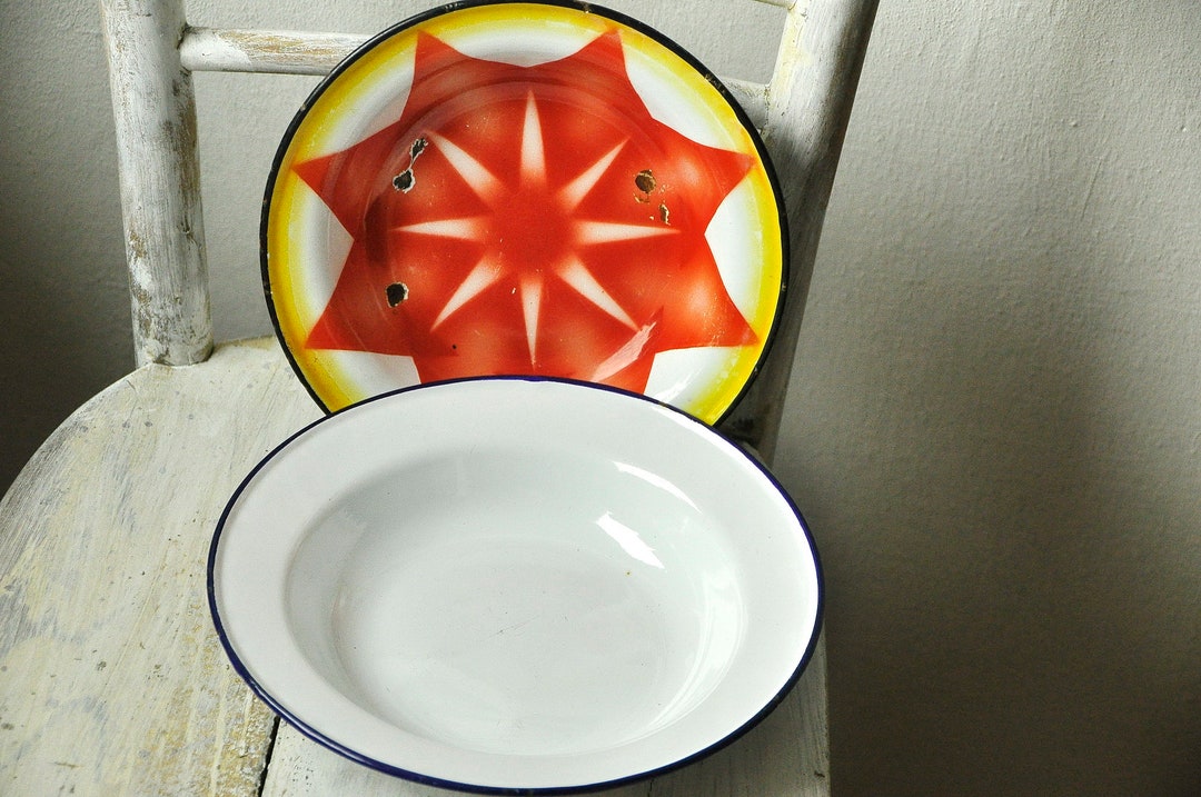 Vintage Enamel Plate, Enamel Round, White Emo Plate, Round Dinner Plate ...