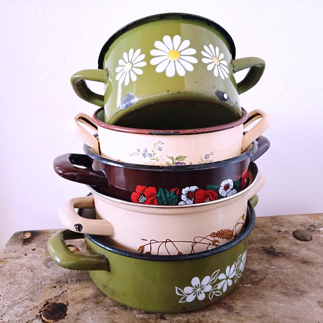 Vintage Enamel Pot, Green Beige Enamel, Forget Me Not Pot, Enamel With ...