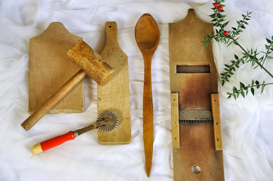 Vintage Primitive Kitchen Utensils, Cabbage Chopper Slicer,kitchen ...