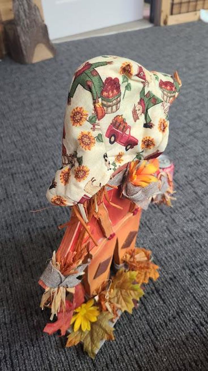 Fall Scarecrow Statue - Etsy