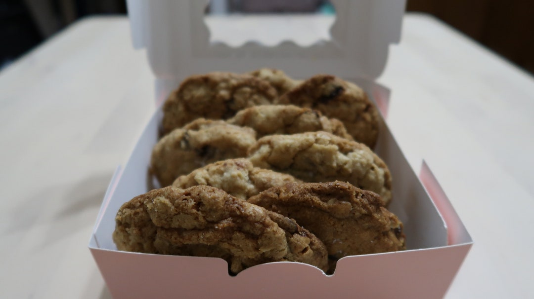 10 Chocolate Chip Cookies - Etsy