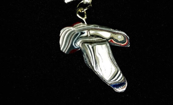 Rare "Southern Cross" Cut Red Mustang GT Fused Pendan… - Gem