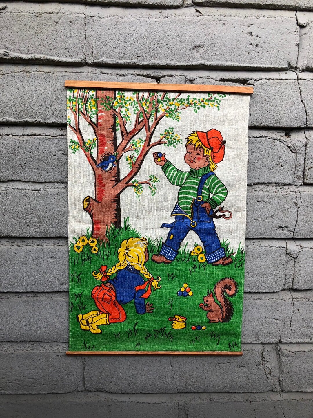 Vintage / Retro Printed Scandinavian Decorative Tapestry / Wall Hanging ...