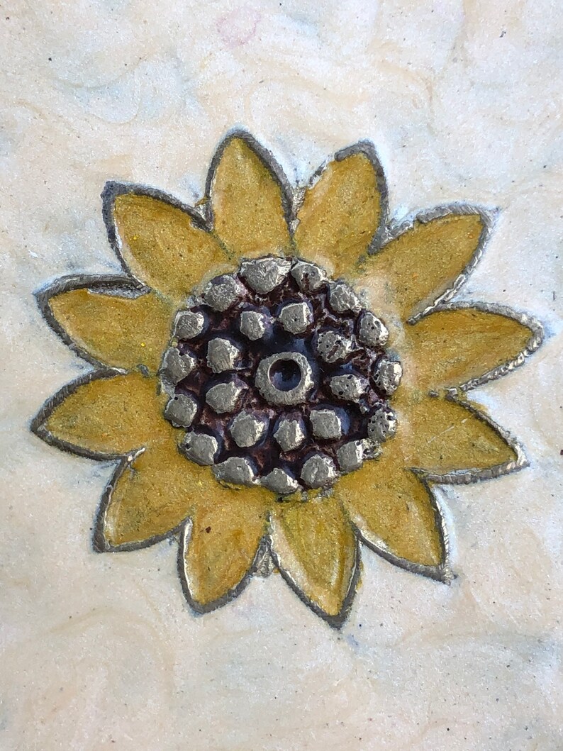 Vintage Embossed Hand Painted Metal /brass Pedestal | Etsy