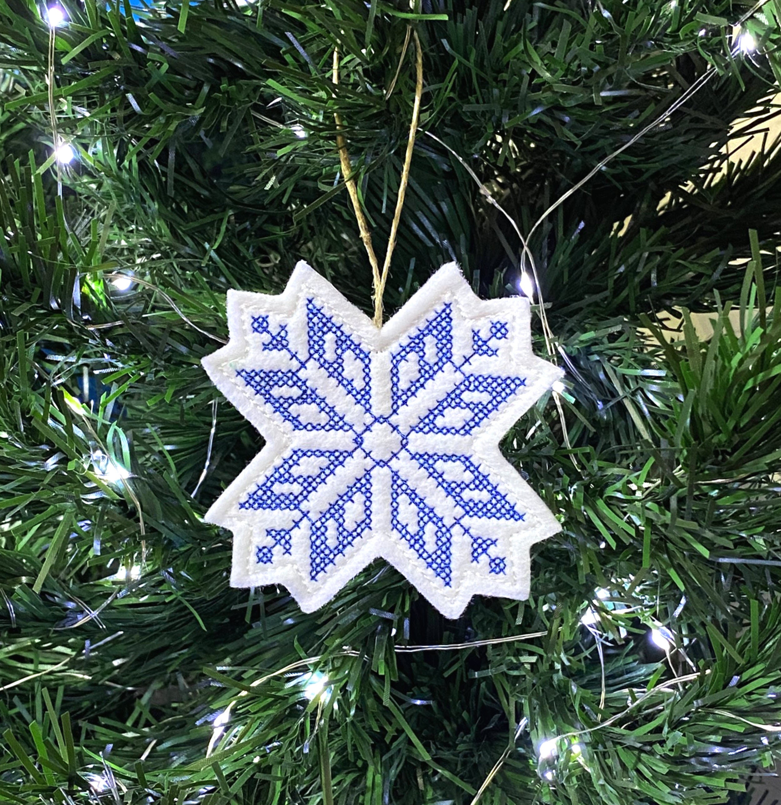Cross Stitch Nordic Star Ornament Embroidered on White Felt | Etsy
