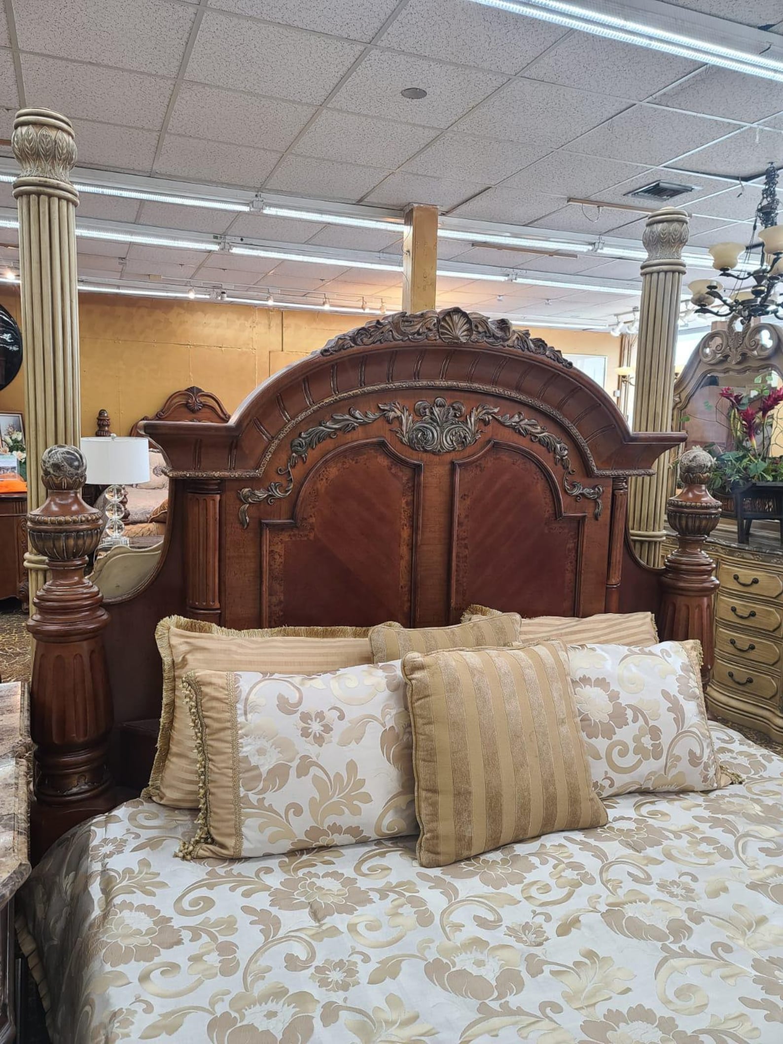 AICO by Michael Amini Villa Valencia 5PC King Size Bedroom Set - Etsy