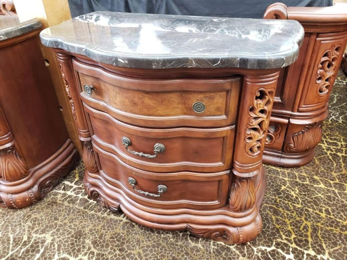 AICO by Michael Amini Excelsior 5PC King Size Bedroom Set - Etsy