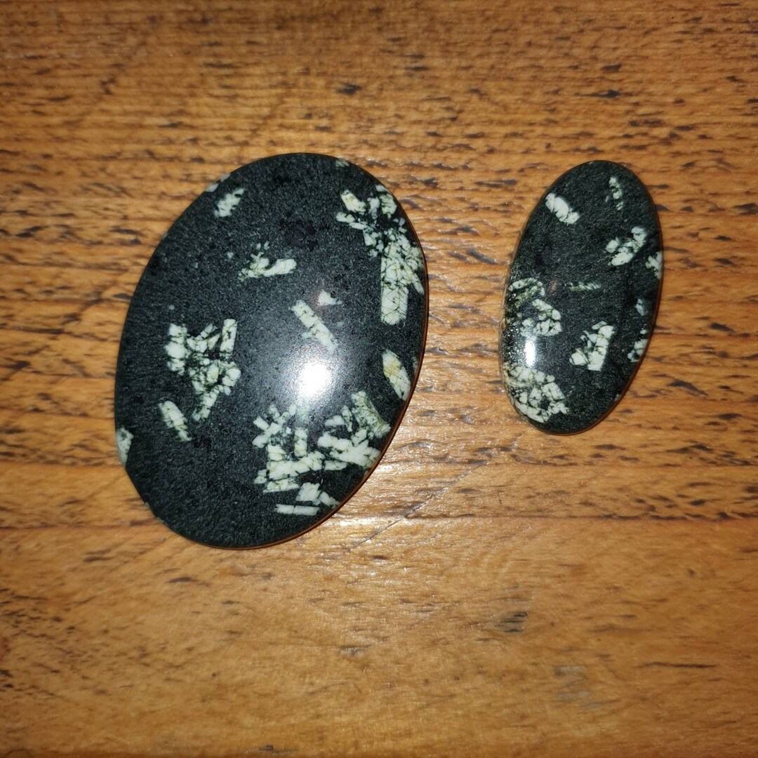 Australian Chinese Writing Stone, Feldspar Granite, Unusual Cabochon ...