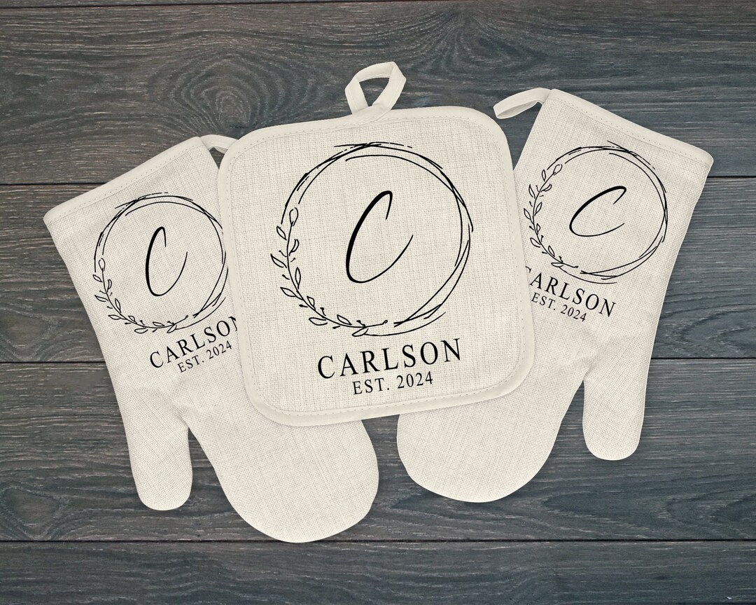 Personalized Oven Mitt, Pot Holder or Complete Set, Custom Kitchen Gift ...