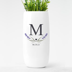 Personalized Ceramic Vase, Custom Gift for Her - Etsy