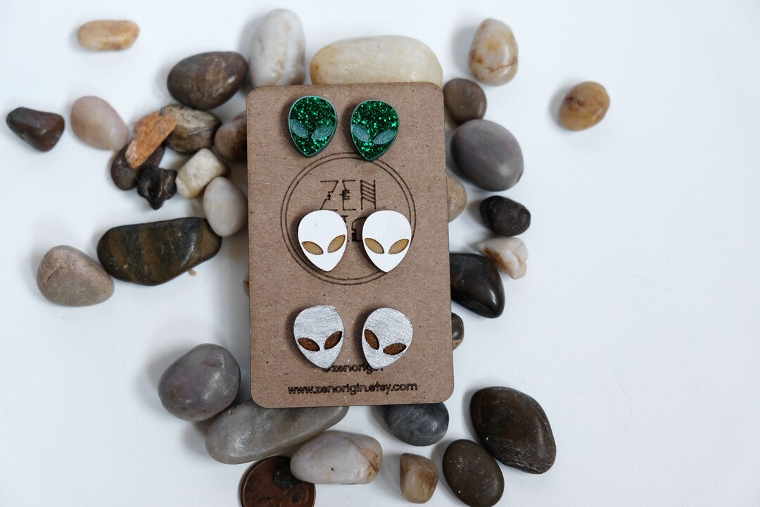 Alien Head Stud Earrings Set Space, UFO Jewelry - Etsy
