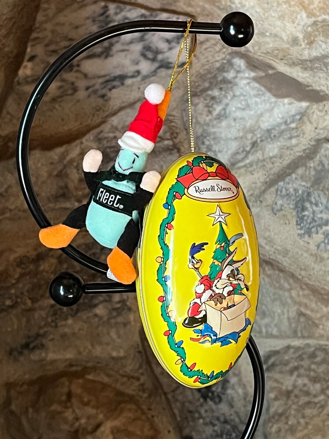 Vintage Fun/gag Gifts Candy/cartoon Egg Ornament Coyote Road Runner Eneman Ornament Gag Gift 4 ...
