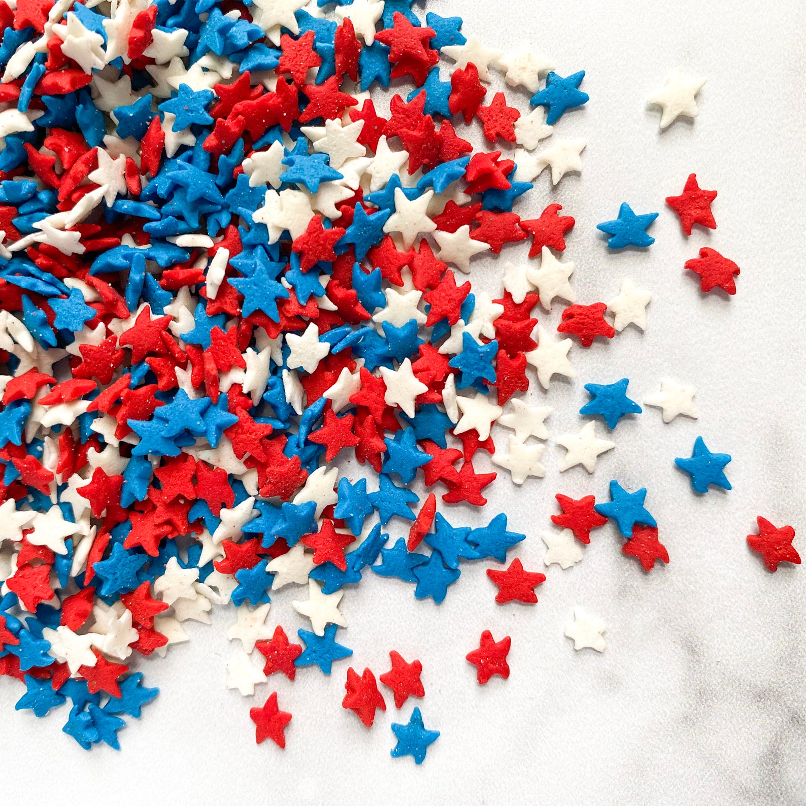Red, White & Blue Star Sprinkles: Edible Cake Decorations (2.5 Ounces ...