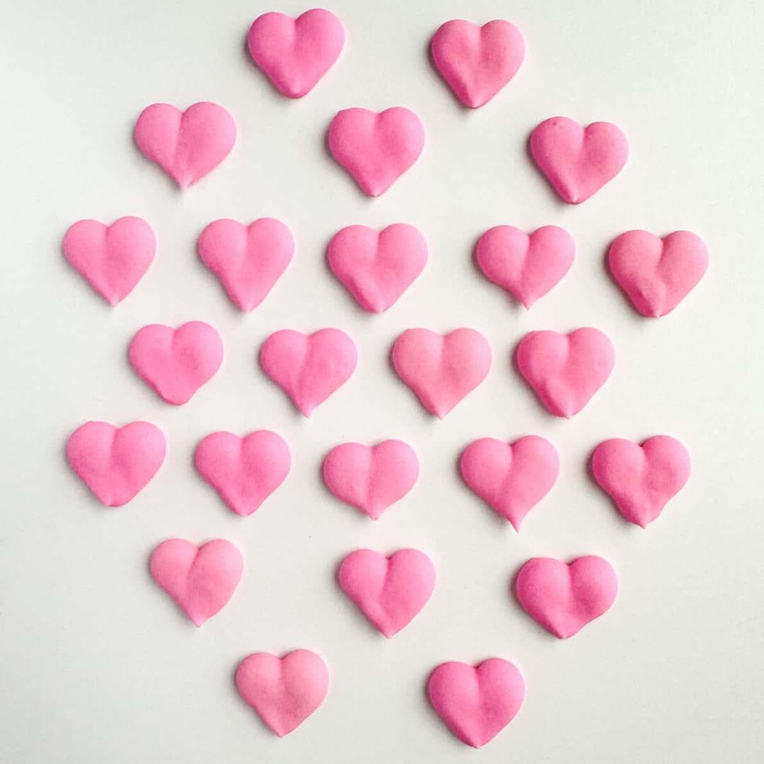 Small Pink Royal Icing Hearts | 24 per Package | Edible Icing Heart ...