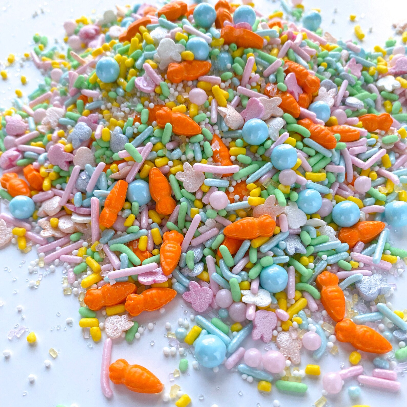 Cottontail Sprinkle Mix 3 Ounces Easter Sprinkles - Etsy