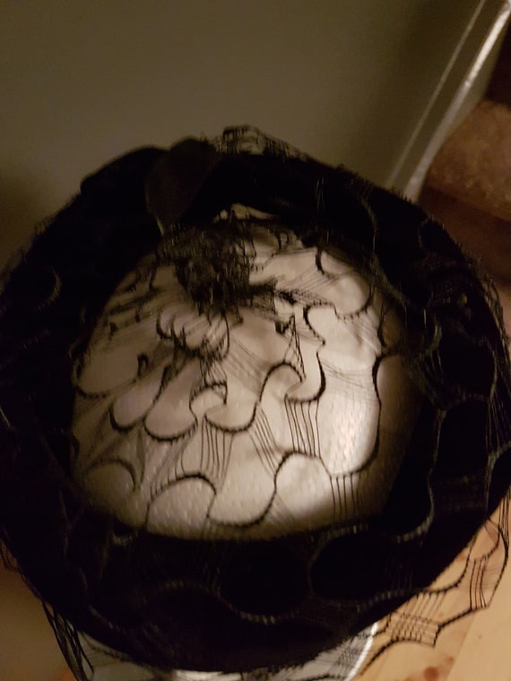 1960 vintage black veiled velvet circlet with intrica… - Gem