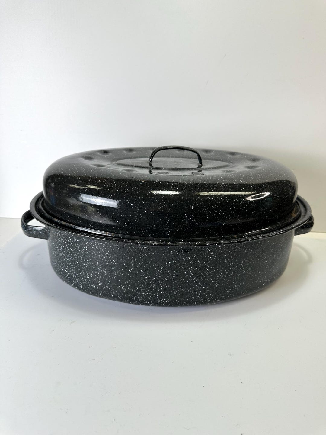 Large Vintage Black Speckled Enamel Roaster - Etsy
