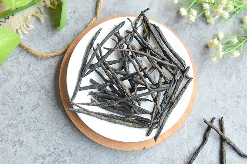 Premium Leaf of Chinese Holly Herbal Tea Leaf of Broadleaf - Etsy