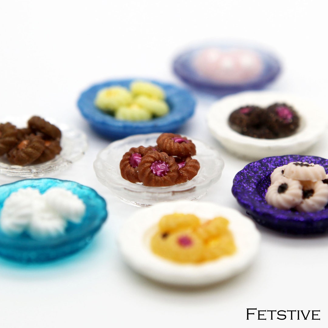 1:12 Miniature Plate With Cookies (several Options Available!) - Etsy
