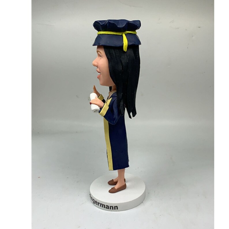 Custom Bobblehead Graduation Student, Female Graduate Custom Bobblehead ...