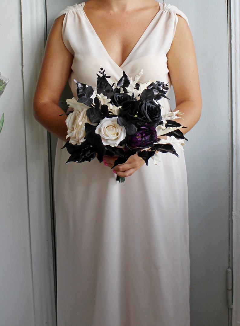 Purple Ivory Black Bouquet, Gothic Wedding Bouquet, Moody Bouquet - Etsy