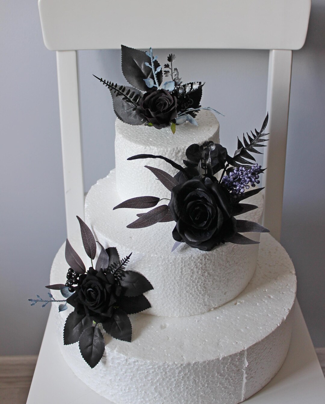 Black Cake Toppers, Gothic Wedding Cake Flowers, Moody Wedding Cake ...